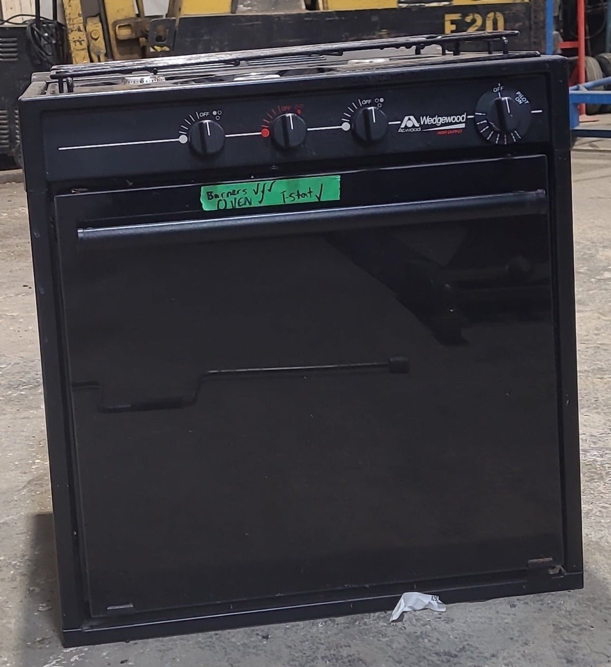 Used Atwood / Wedgewood range stove 3-burner 21 1/2” H - R2136BG — RV ...