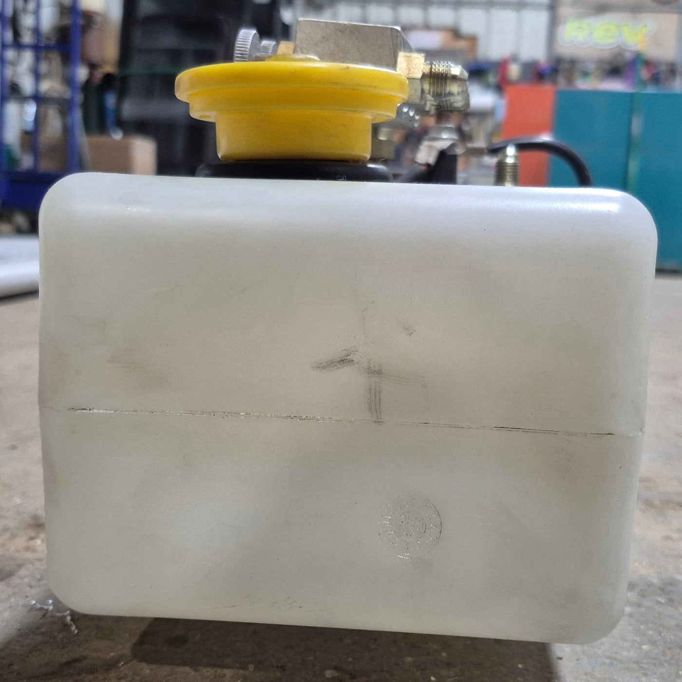 Used Lippert RV Hydraulic Slide Out Motor - 643150 — RV Part Shop CA