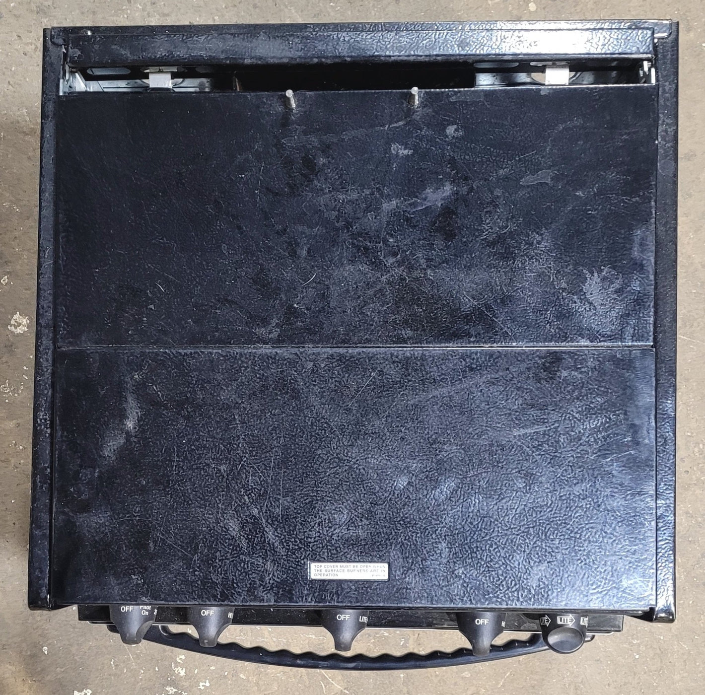 Used Magic Chef 3 Burner RV Range / Cooktop - CLY1620BDS — RV Part Shop CA